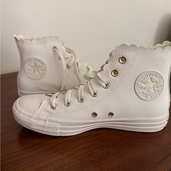 Converse | Shoes | Converse White Hightop Scalloped Sneakers Size 8 ...